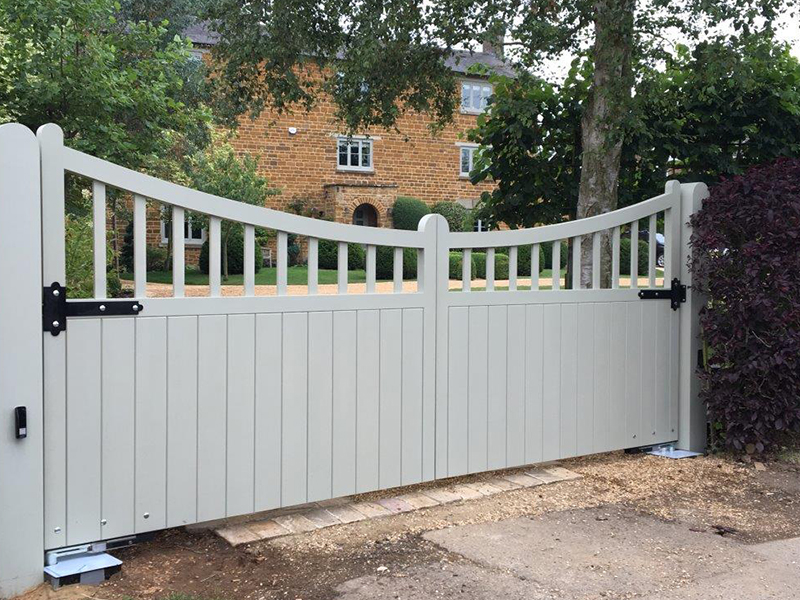 Photo Gallery for Electric Entrance Gates - Pictures Of Garage Door ...